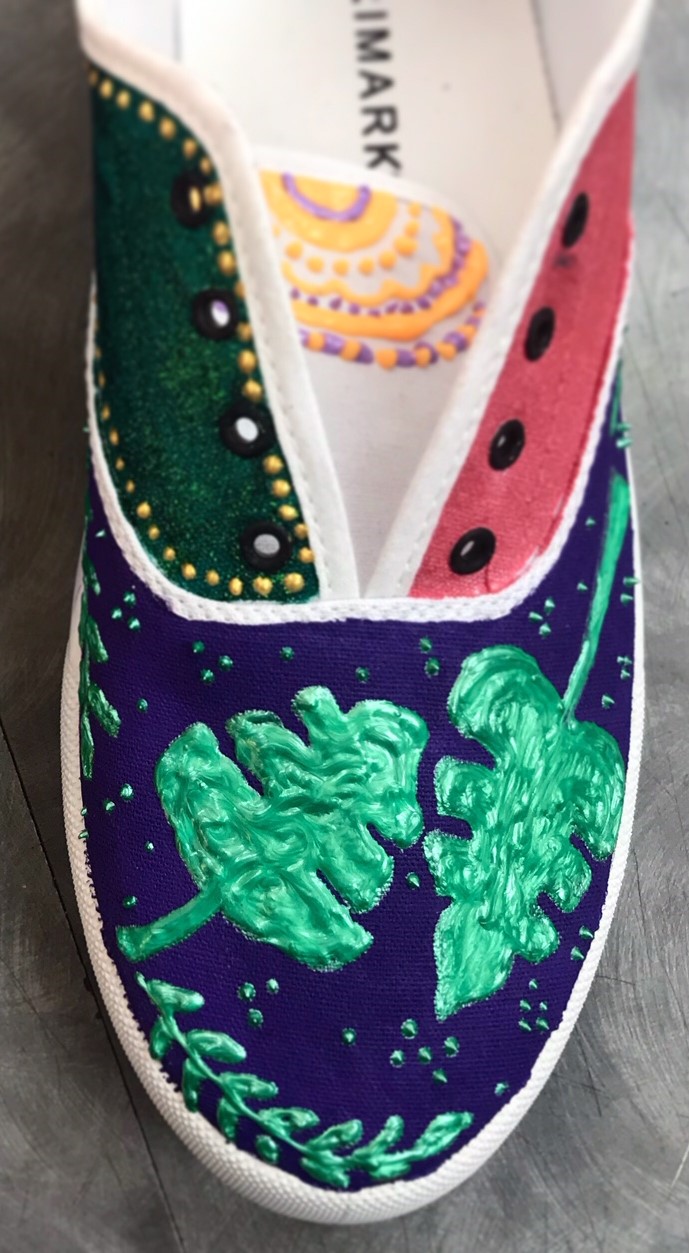How to Decorate Canvas Shoes using Alcohol Inks, Setacolor paints and ...